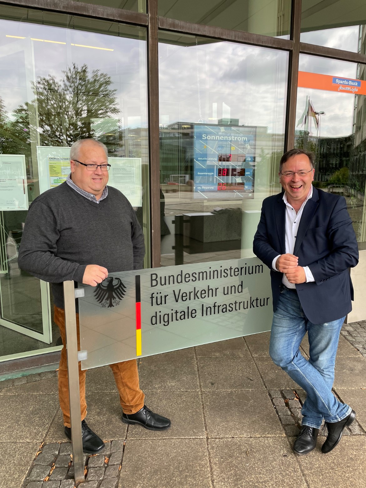 TMV-Präsident Thomas Kroker und TMV-Hauptgeschäftsführer Patrick ...